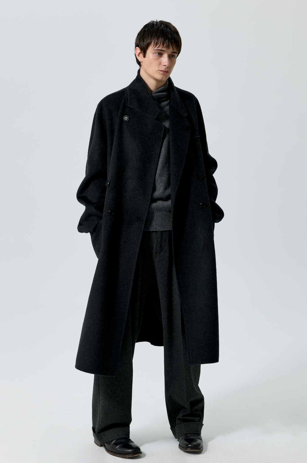 SIMPLE PROJECT WOOL CHESTER COAT – Remold Lab